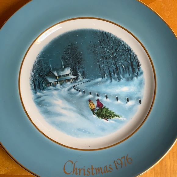 Wedgwood | Holiday | Avon Winter Scene Wedgwood Plate 976 Rare | Poshmark